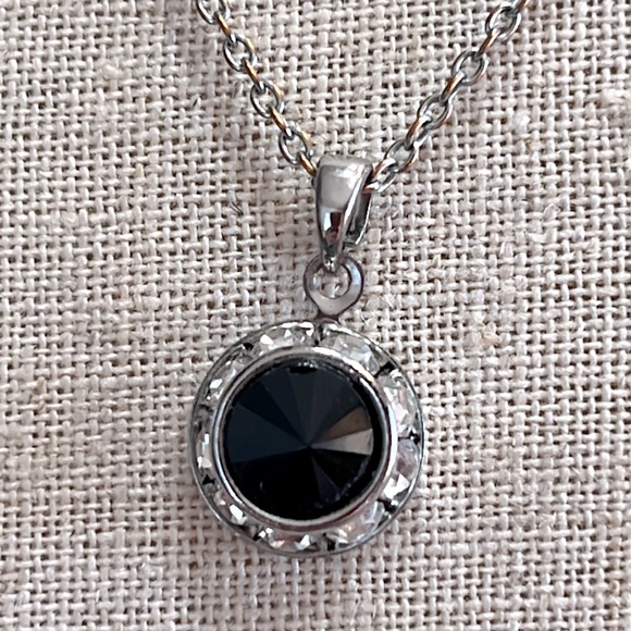 Charming Charlie | Jewelry | Charming Charlies Silver Toned Black And ...